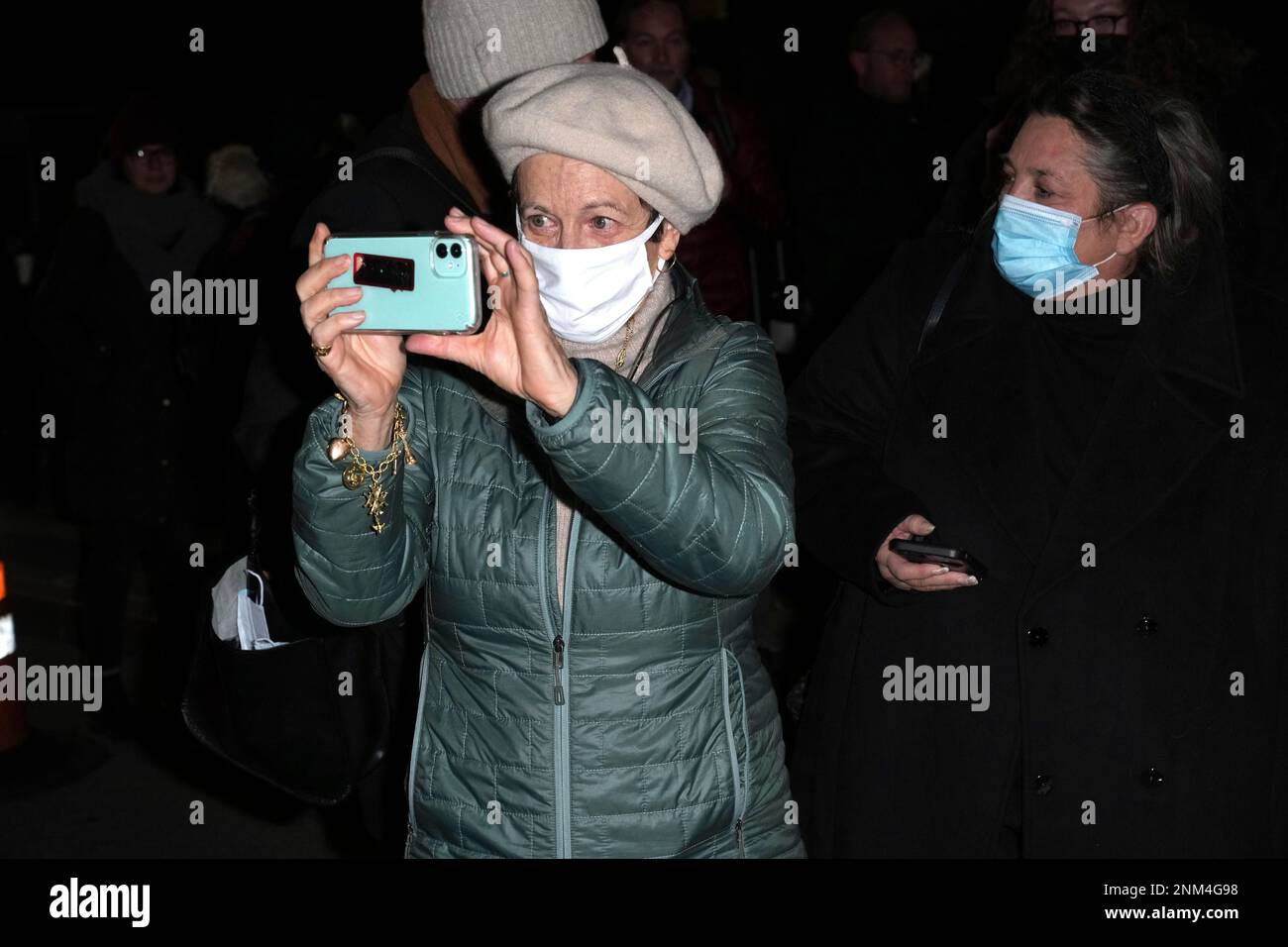 Photo by: John Nacion/STAR MAX/IPx 2021 12/21/21 Isabel Maxwell (sister ...