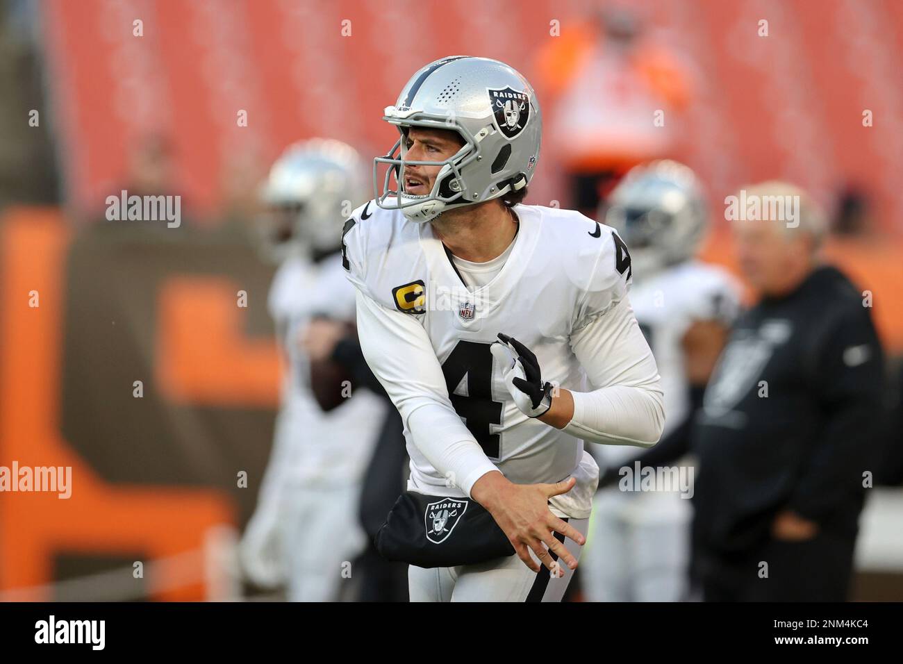 Derek Carr Browns