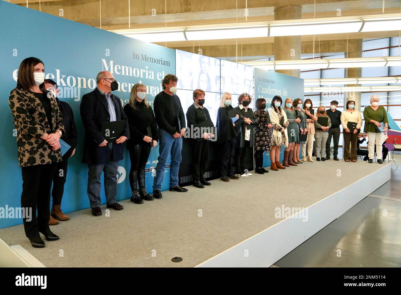 The Basque Minister of Justice, Beatriz Artolazabal (1l), with ...