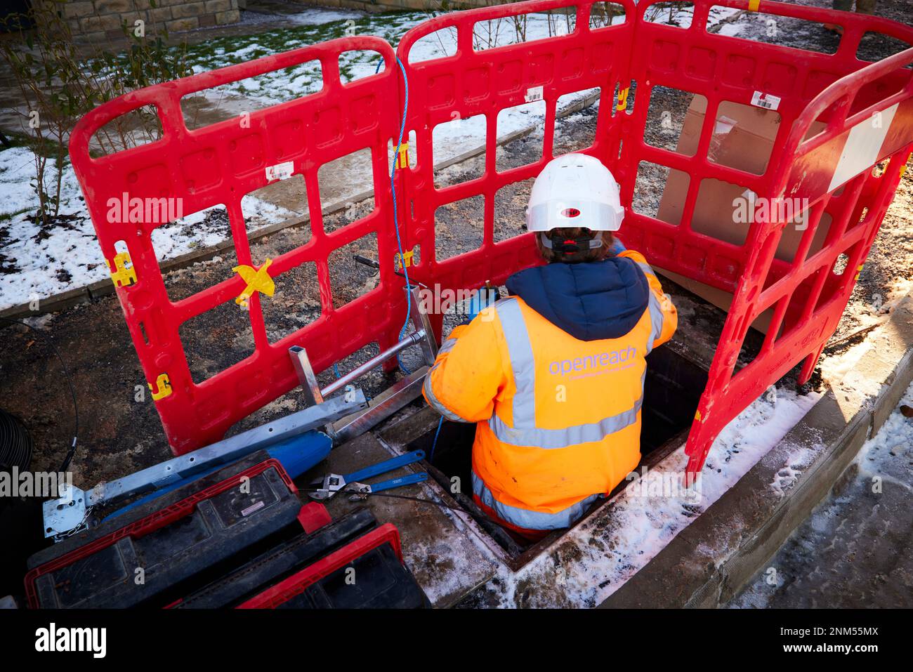 Openreach fibre engineer hi-res stock photography and images - Alamy