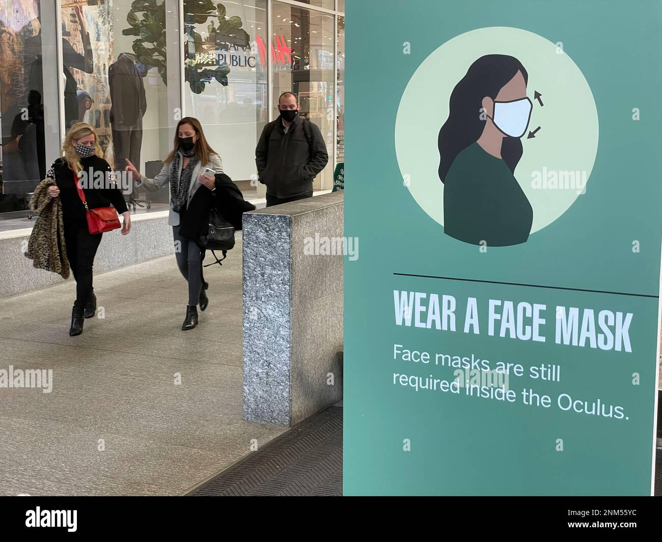 Photo by: STRF/STAR MAX/IPx 2021 12/15/21 Atmosphere during the ...