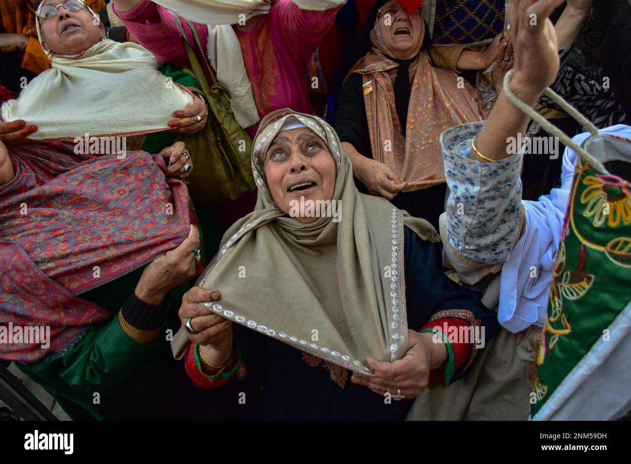 Srinagar, India. 24th Feb, 2023. A Kashmiri Muslim devotee prays upon ...