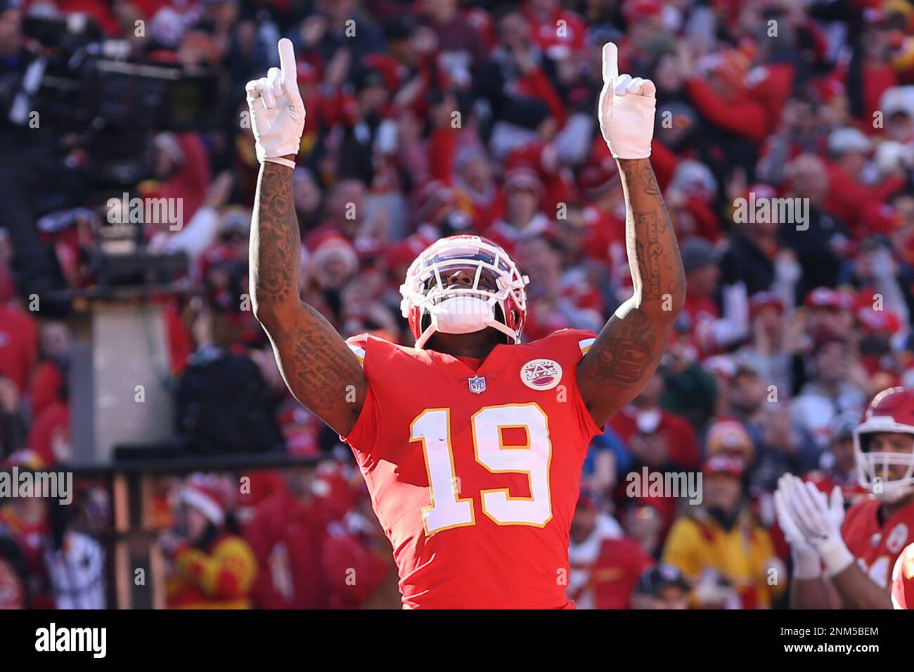 KANSAS CITY, MO - DECEMBER 12: Kansas City Chiefs wide receiver Josh ...
