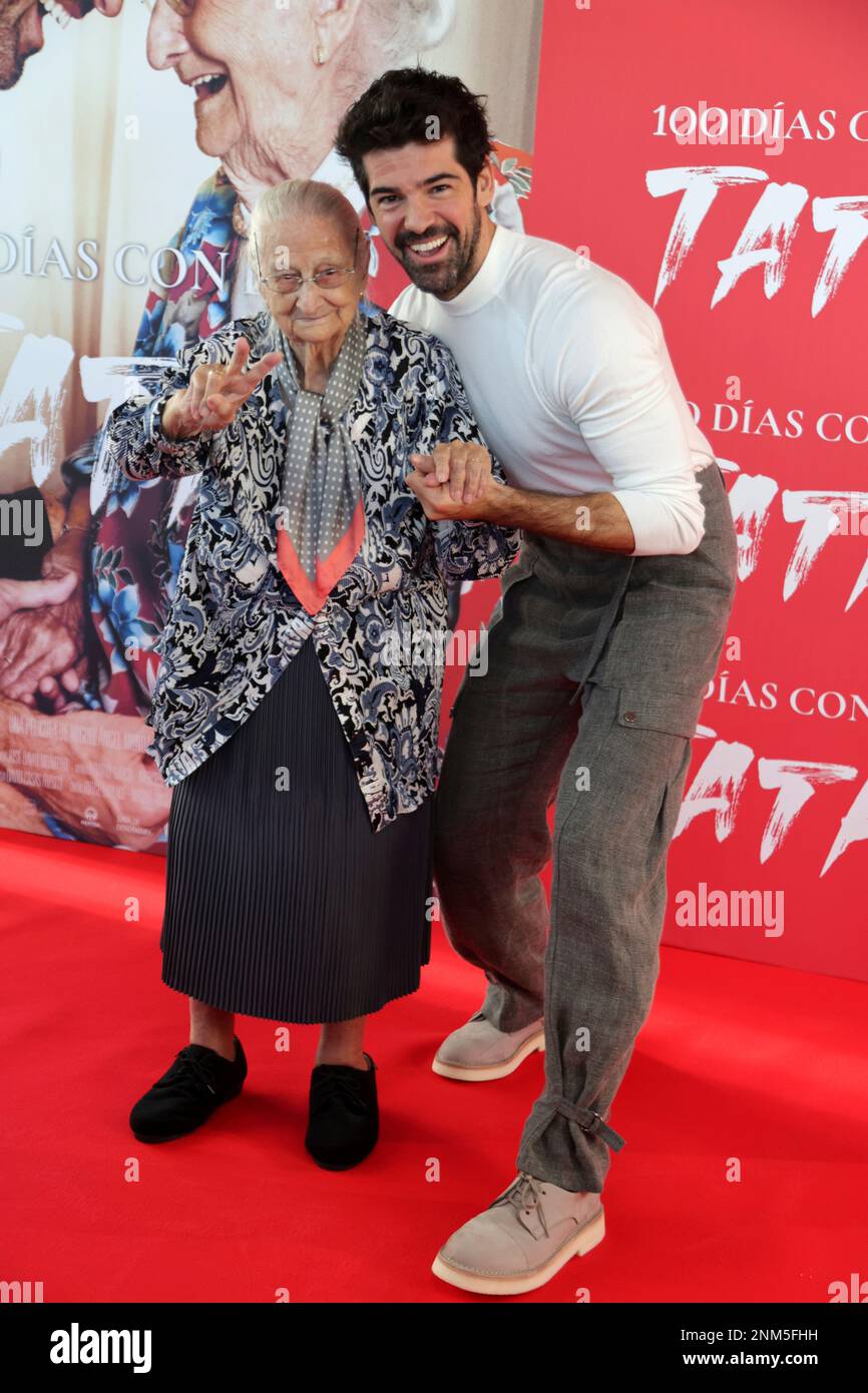 Miguel Angel Muñoz and his tata Luisa Cantero during the presentation ...