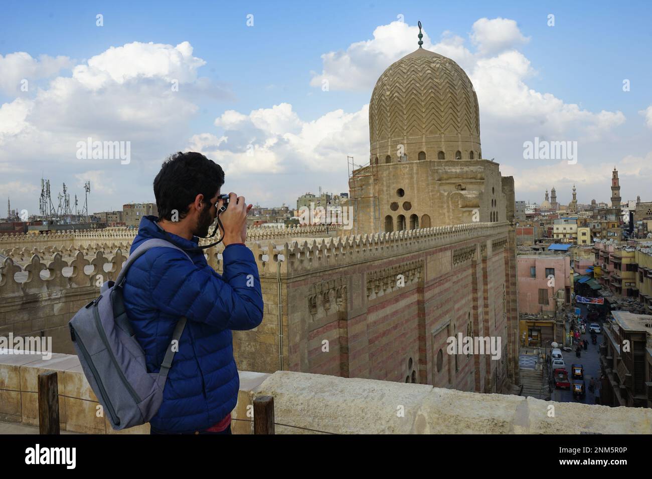 Uses batteries hi-res stock photography and images - Alamy