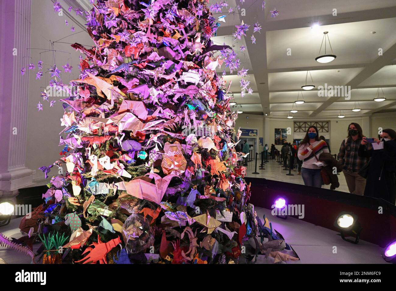 Photo by: NDZ/STAR MAX/IPx 2021 12/8/21 The Origami Holiday Tree at the ...