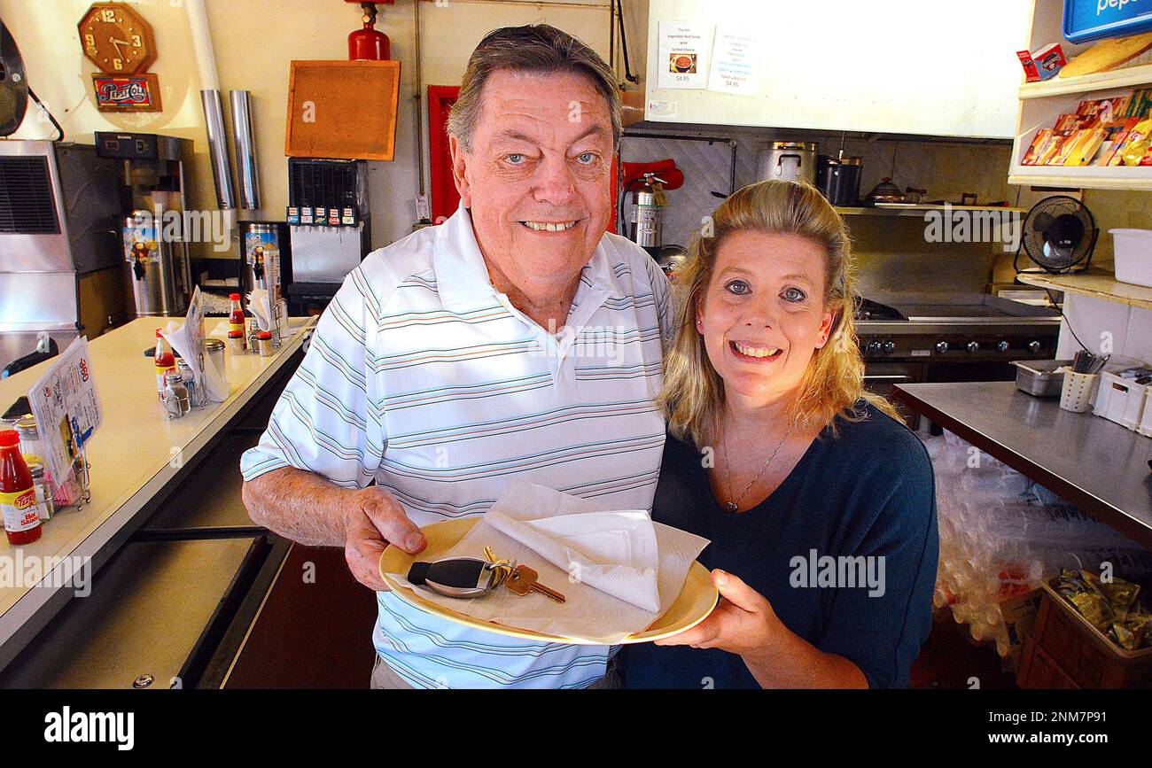 Dick Hewitt owner of Dick's Cafe in Newton is turning his keys over to ...