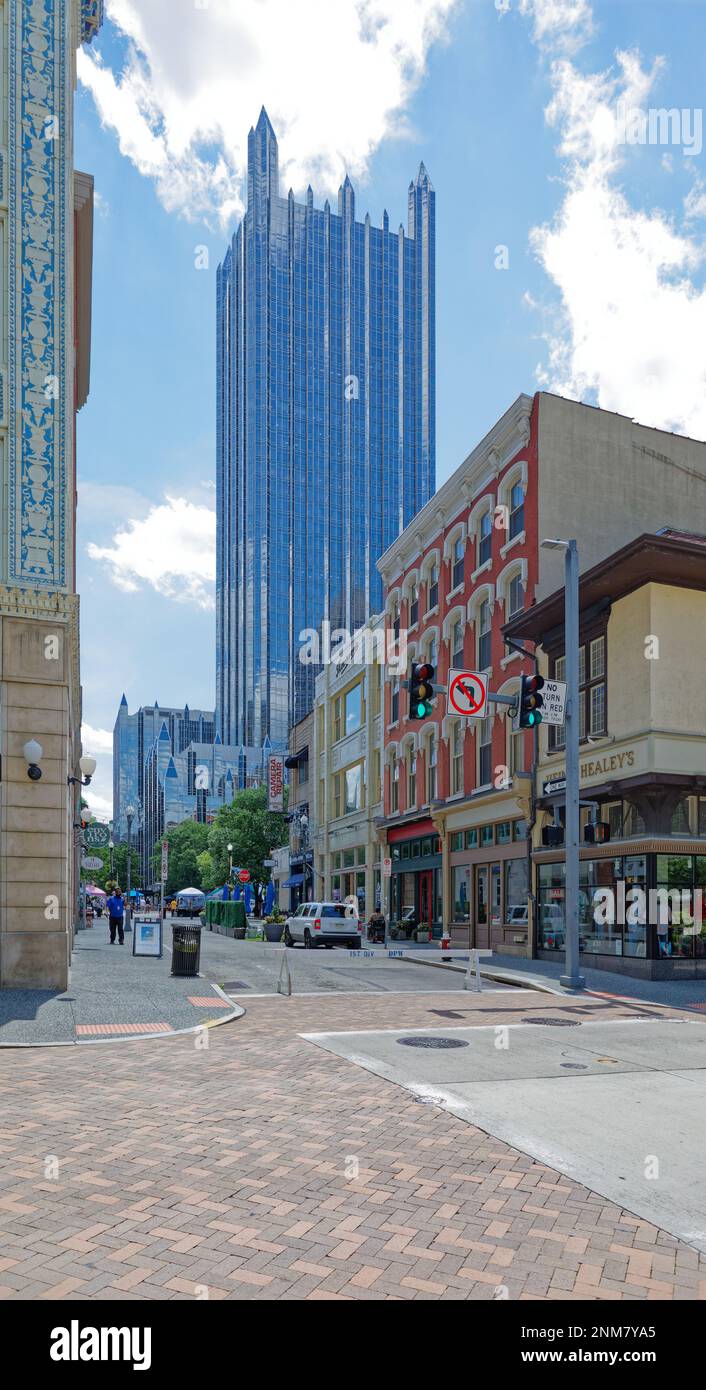 Market square pittsburgh hi-res stock photography and images - Alamy