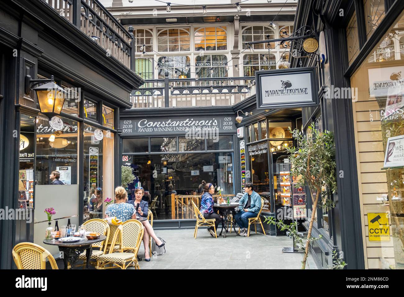 The terrace castle mall hi-res stock photography and images - Alamy