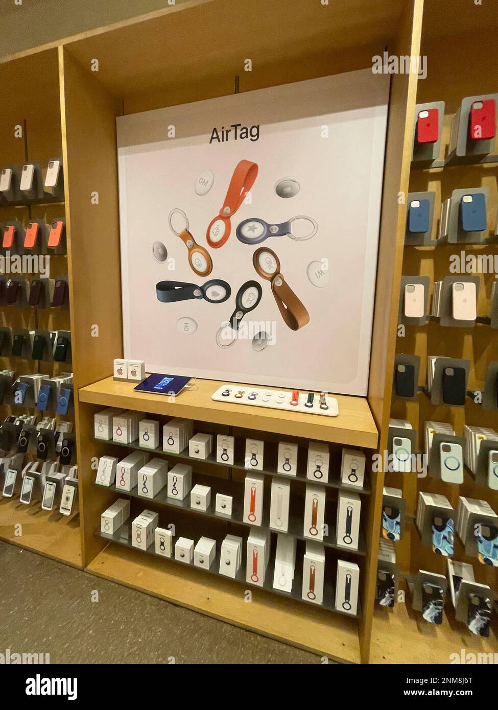 Photo by: STRF/STAR MAX/IPx 2021 11/26/21 An Apple Air Tag display at ...