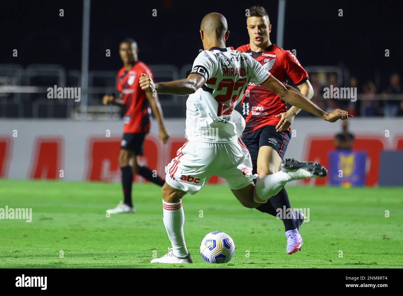SP - Sao Paulo - 11/24/2021 - BRAZILIAN A 2021, SAO PAULO X ATHLETICO ...