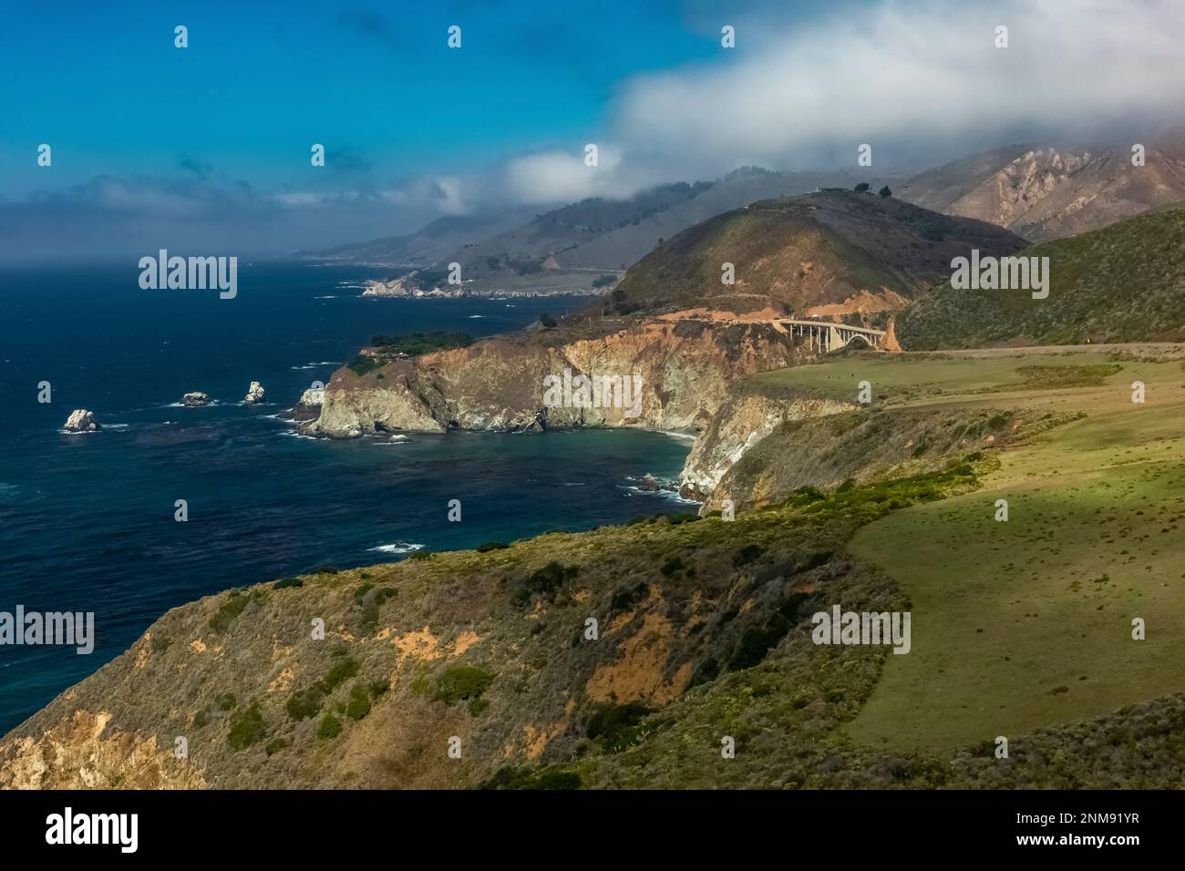 Looking north toward Bixby Creek Bridge along State Route 1 at Big Sur ...