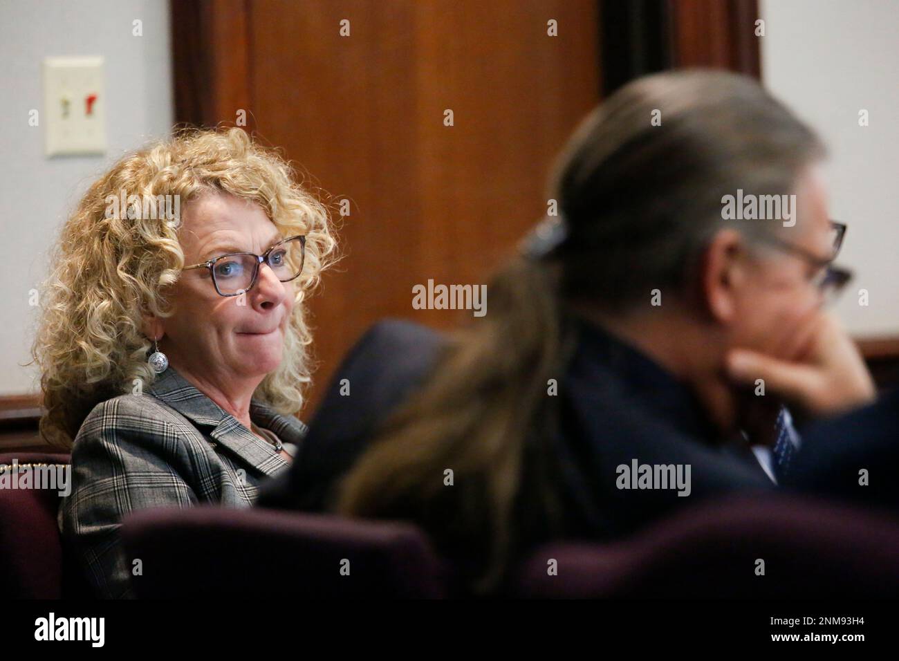 Defense attorney Laura Hogue looks on as the prosecutors make their ...