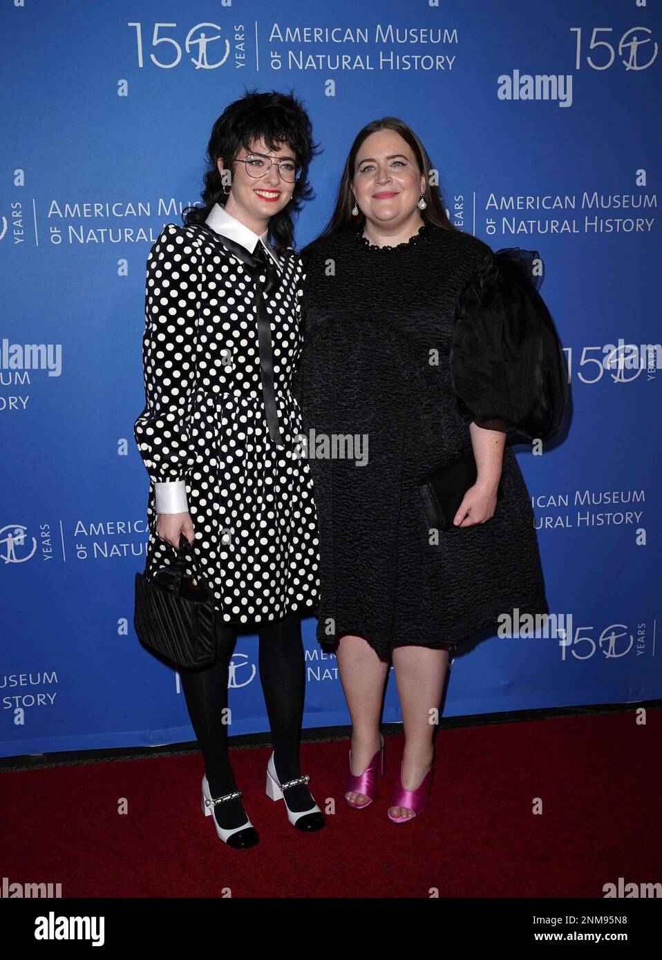 Photo by: zz/John Nacion/STAR MAX/IPx 2021 11/18/21 Sarah Sherman and ...