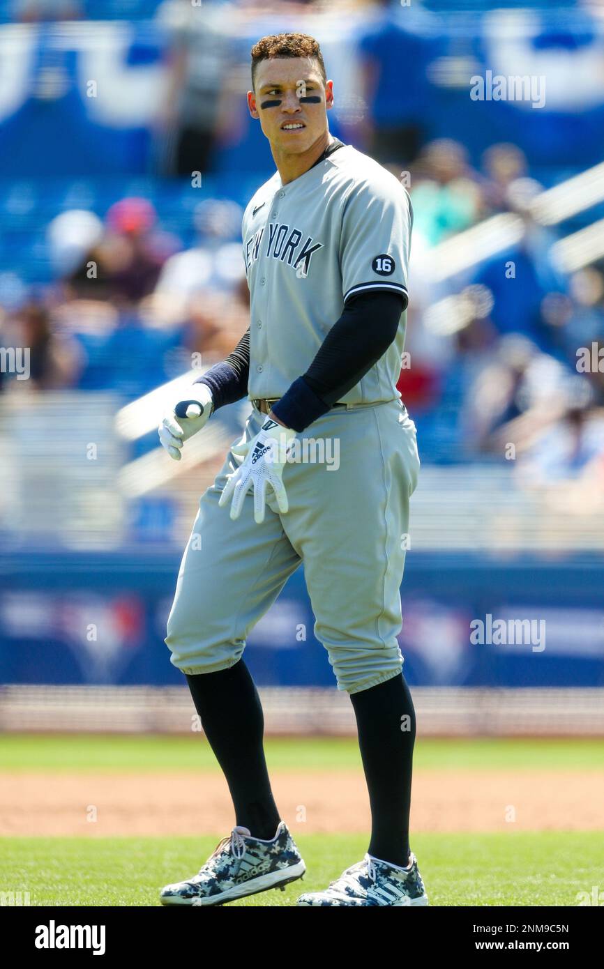 NY Yankees Aaron Judge during a baseball game against the Toronto ...