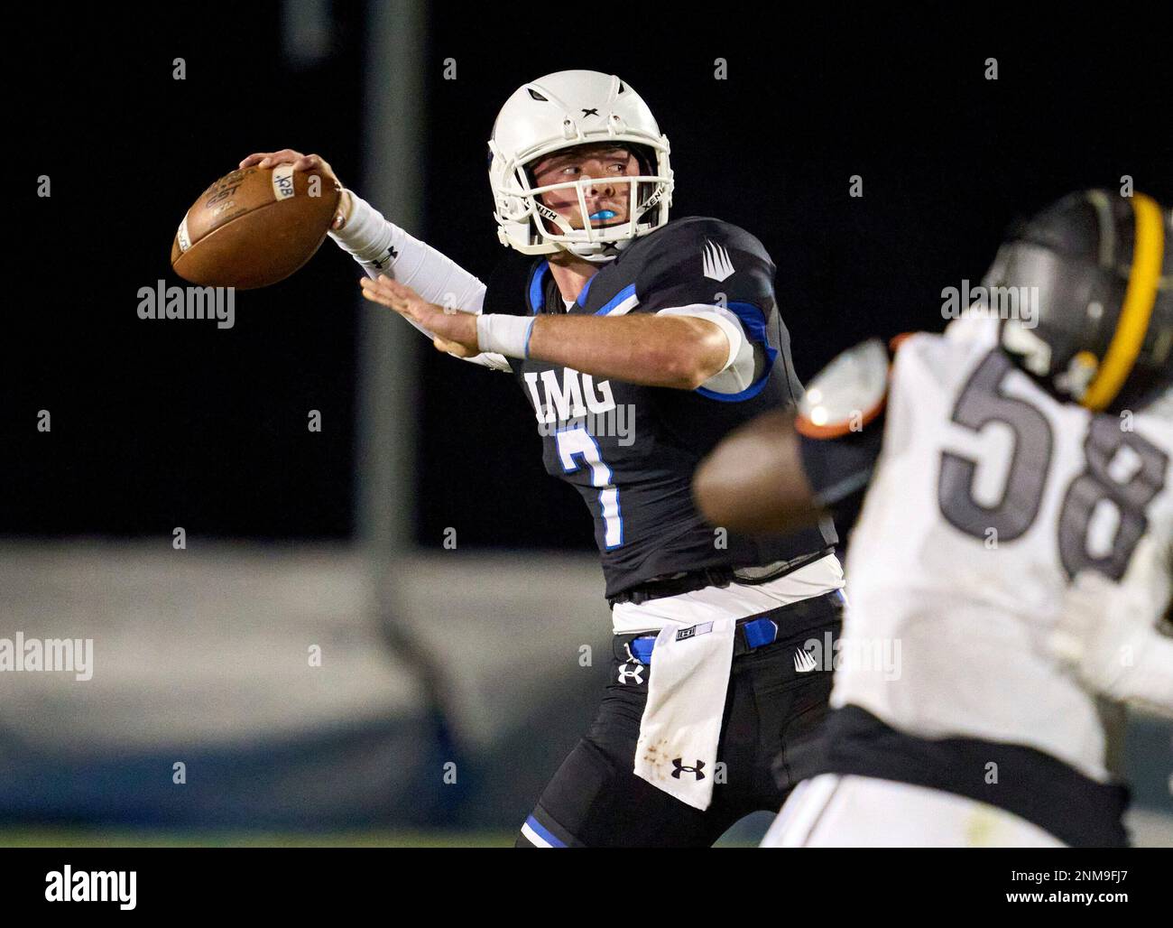 IMG Academy Ascenders quarterback Ryan Downes (7) looks to pass during ...