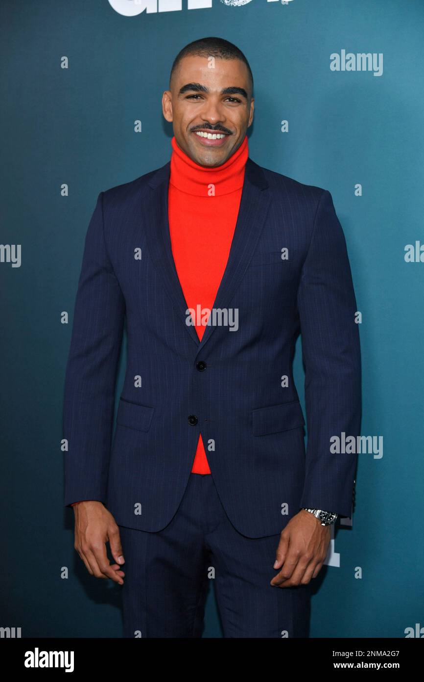 Photo by: NDZ/STAR MAX/IPx 2021 11/17/21 Toby Sandeman at the season 2 ...