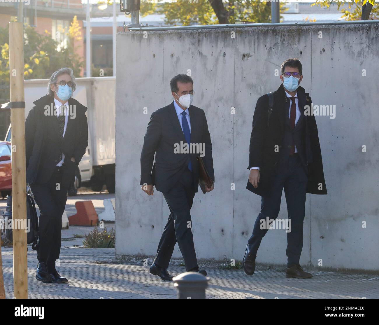 The builder José Luis Ulibarri (c) on his arrival at the National Court ...