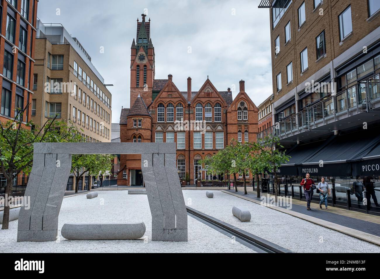 Oozells Square, in background Ikon gallery, Birmingham, England Stock ...