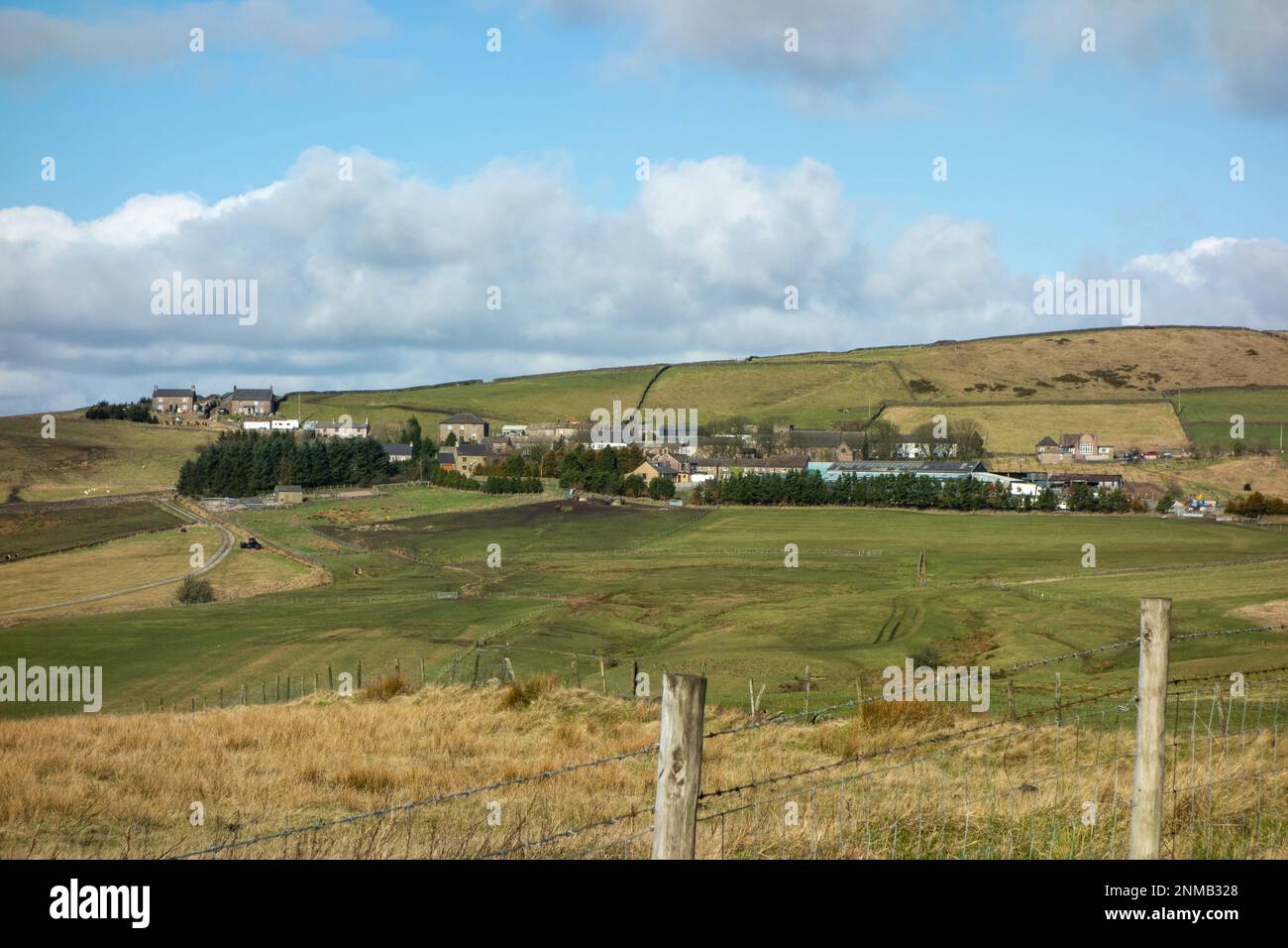 Flash village in the Staffordshire Moorlands, Peak District National ...