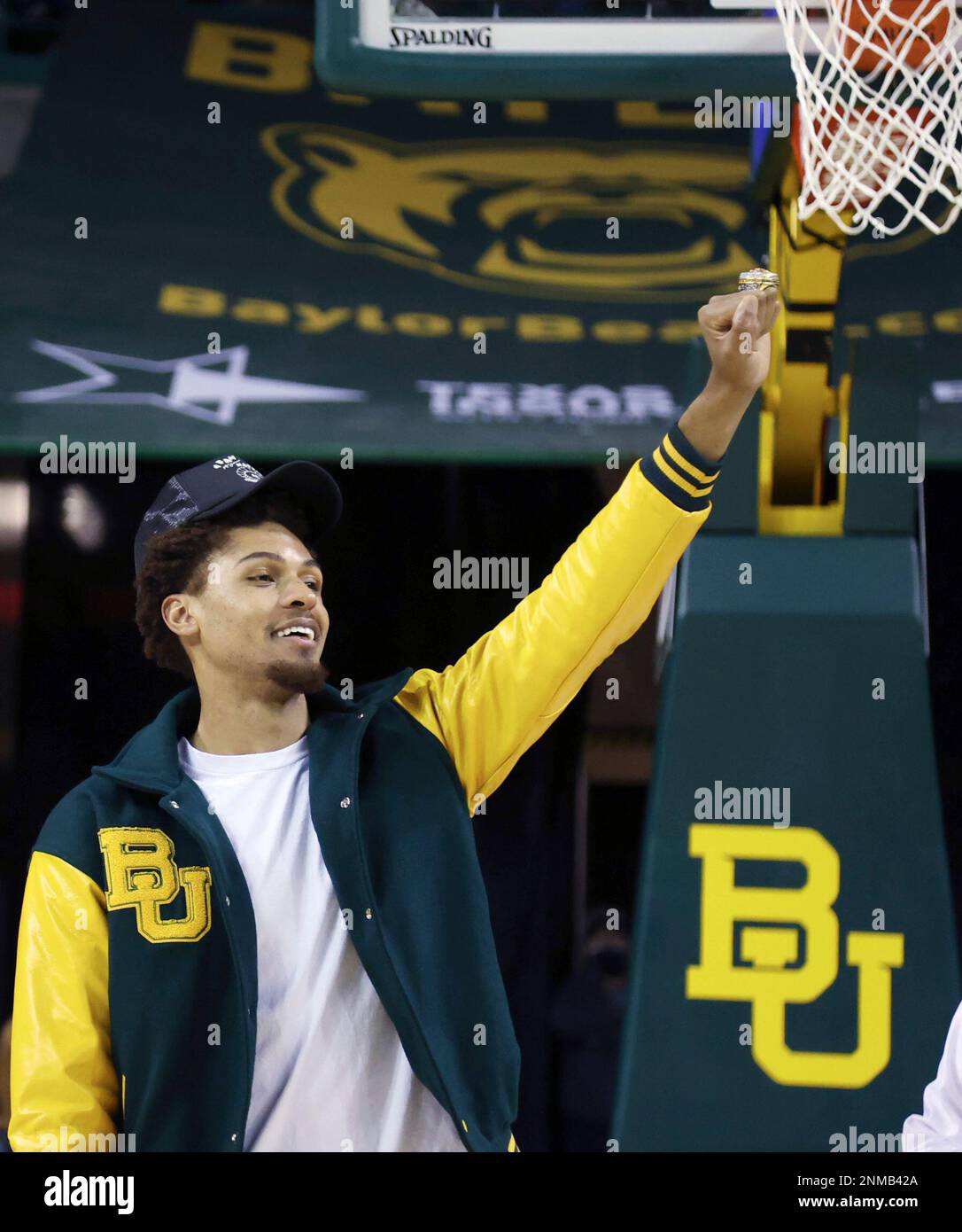 Former Baylor player MaCio Teague shows off his 2021 NCAA Men's ...