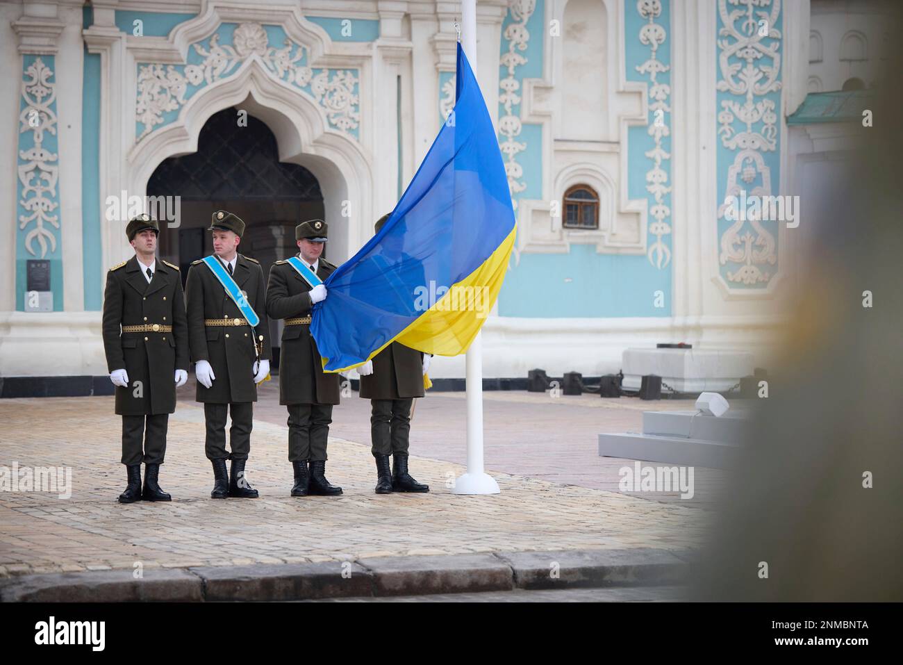 Soldiers special stand attention during hi-res stock photography and ...