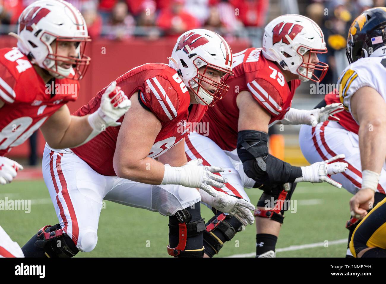 Wisconsin Badgers offensive linemen Logan Bruss (60) and Jack Nelson ...