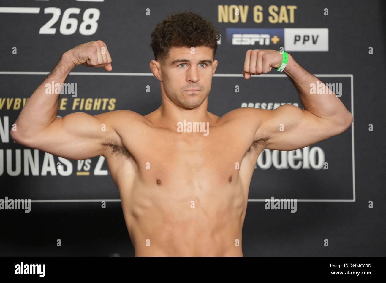 NEW YORK, NY - NOVEMBER 5: Al Iaquinta steps on the scale during the ...