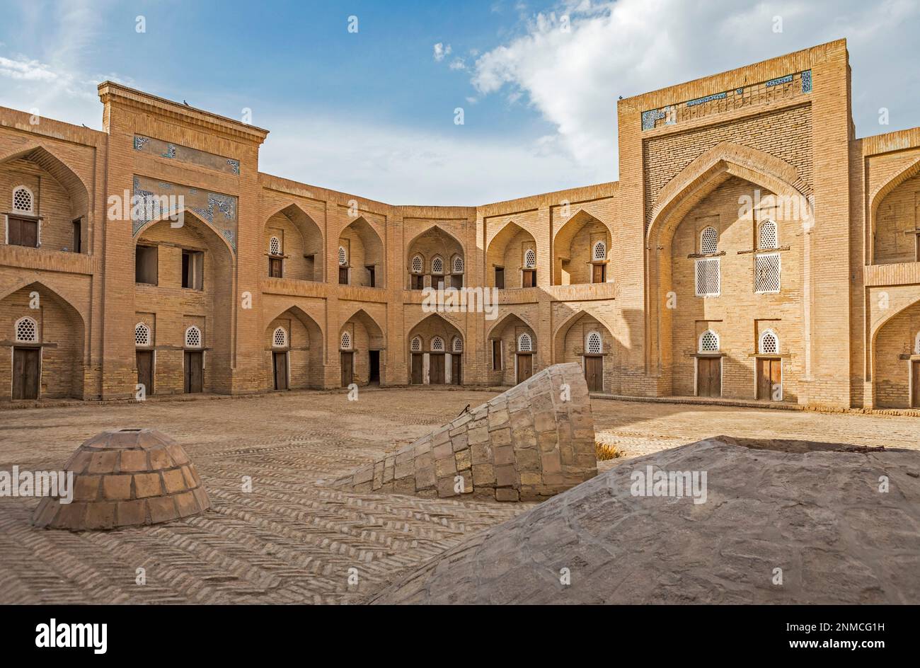 Courtyard of Qutlug Murod Inoq medressa, Khiva, Uzbekistan Stock Photo ...