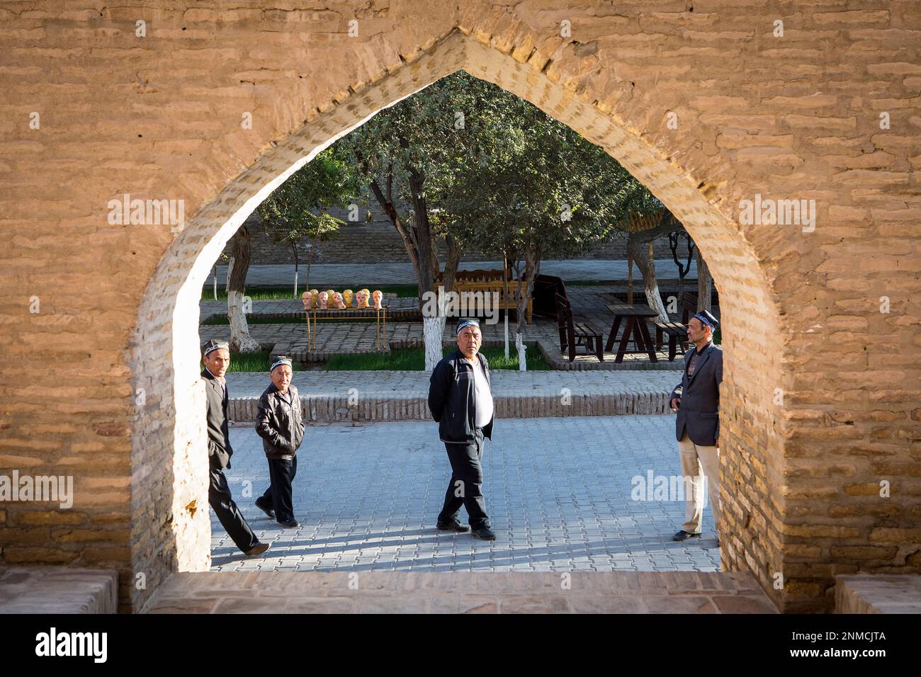 Street scene in Ichon-Qala or old city, Khiva, Uzbekistan Stock Photo ...