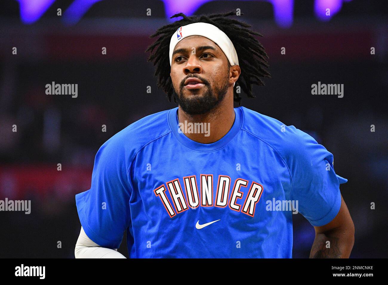 LOS ANGELES, CA - NOVEMBER 01: Oklahoma City Thunder Center Derrick ...