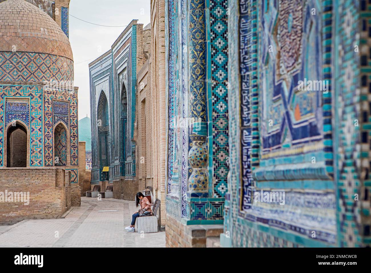 Ustad Ali mausoleum, Shad-i-Mulk Aqa mausoleum, Amirzadeh mausoleum and ...