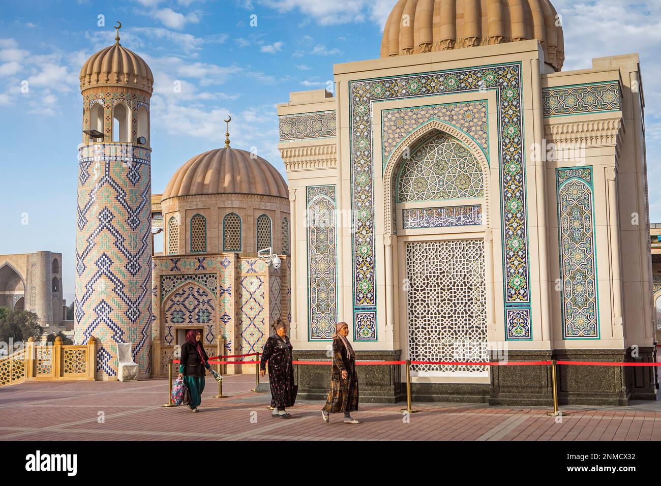 Hazrat-Hizr mosque, Samarkand, Uzbekistan Stock Photo - Alamy
