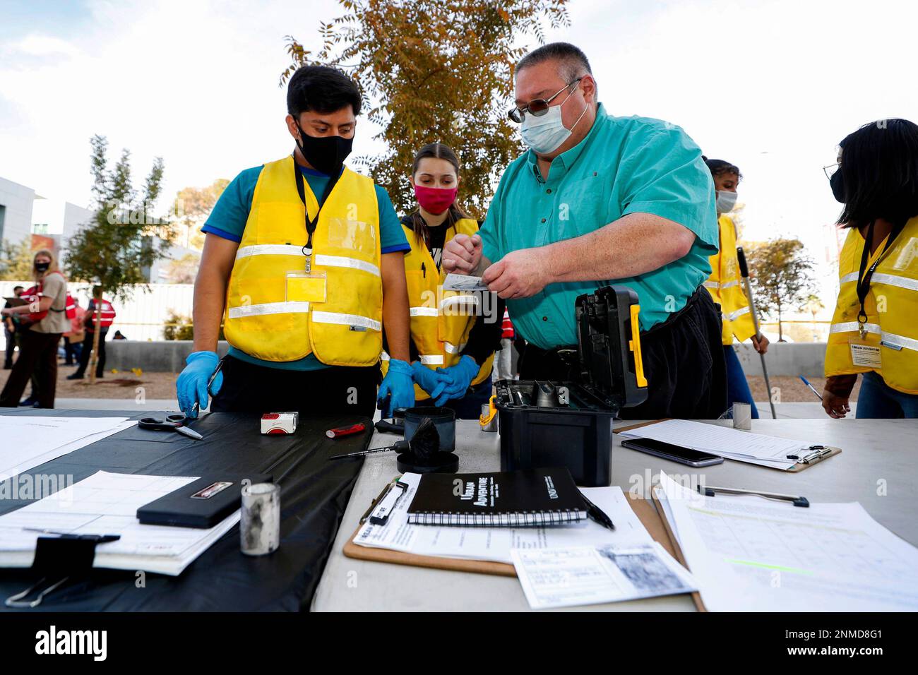 Daniel Holstein. right, a former senior crime scene analyst at the ...