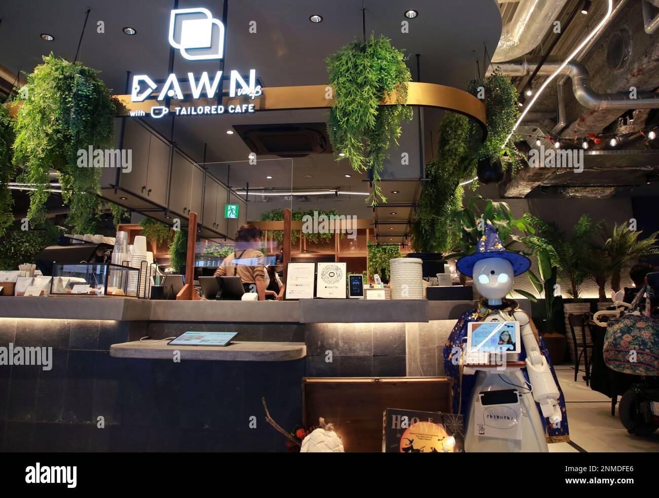A photo shows robot café "DAWN ver.β" in Chuo Ward, Tokyo on October 19 ...