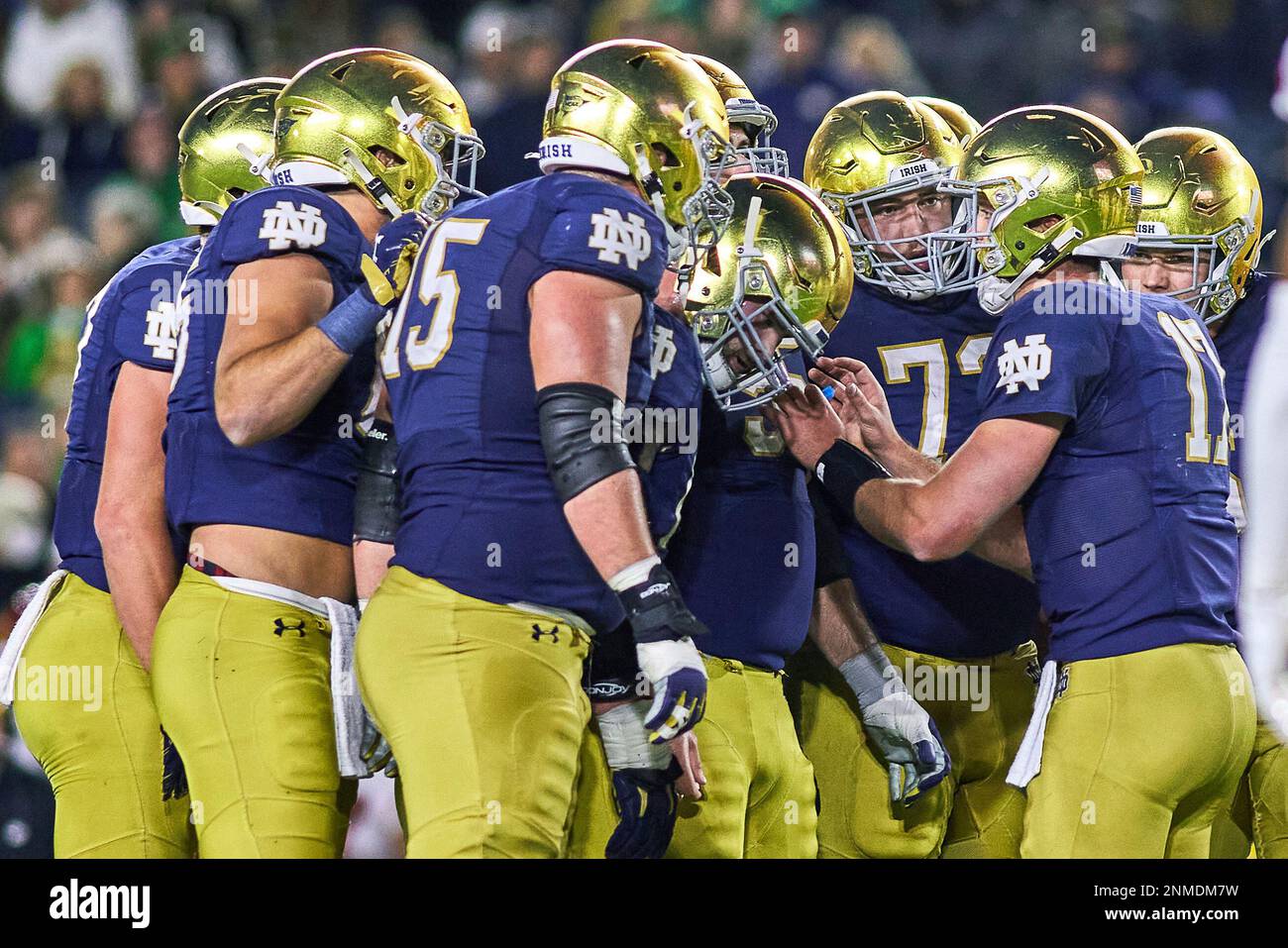 SOUTH BEND, IN - OCTOBER 23: Notre Dame Fighting Irish quarterback Jack ...