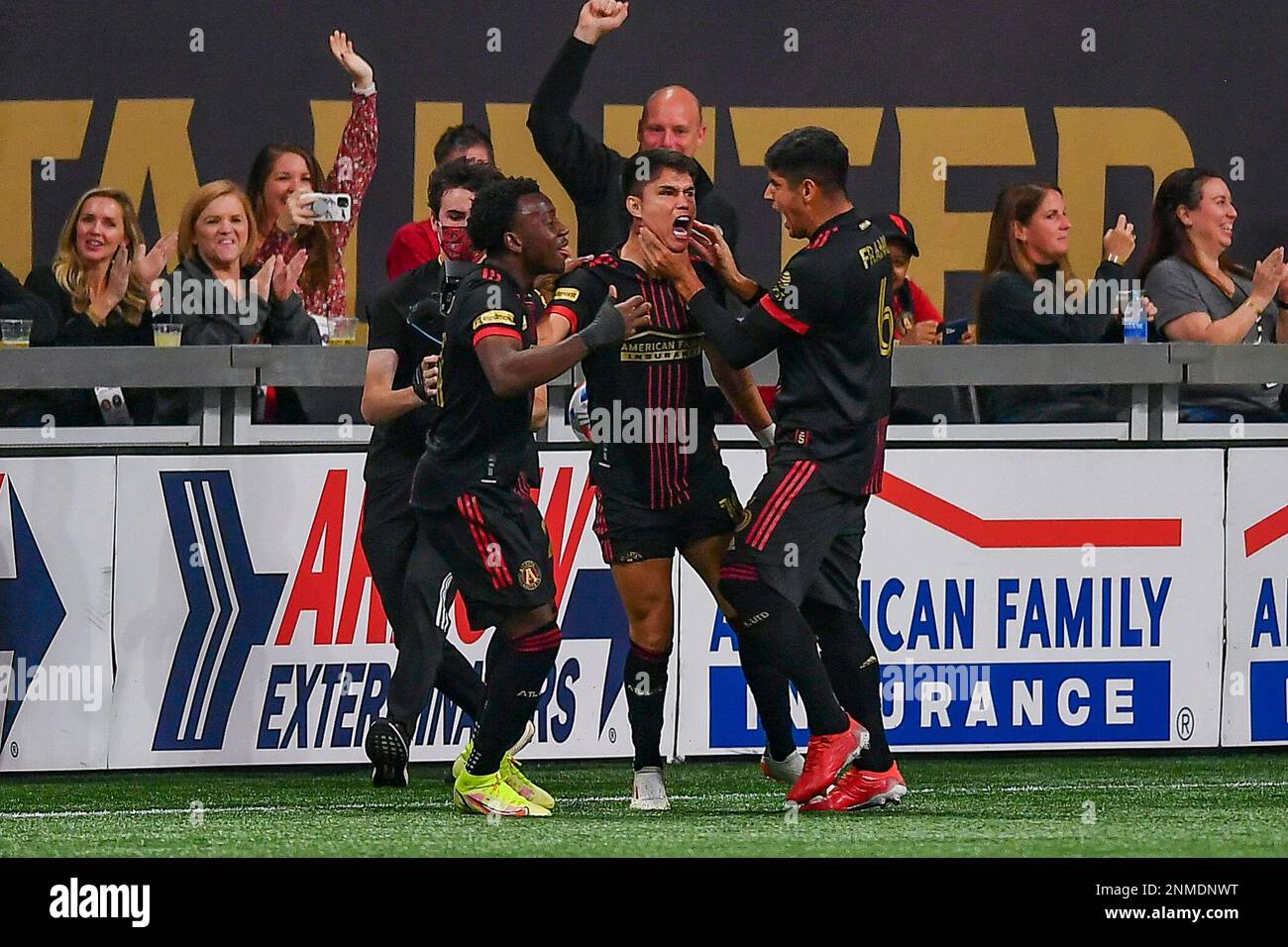 ATLANTA, GA – OCTOBER 27: Atlanta defender George Bello (21) and ...