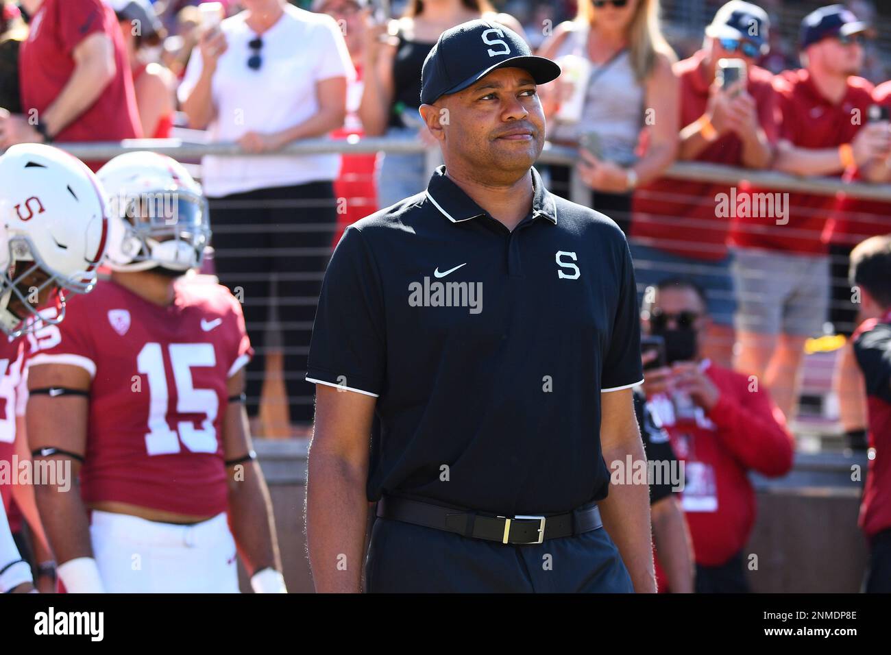 PALO ALTO, CA - OCTOBER 02: Stanford Cardinal head coach David Shaw ...