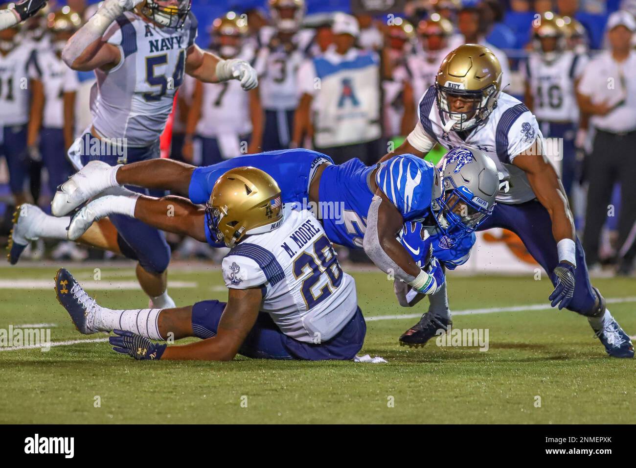 MEMPHIS, TN - OCTOBER 14: Memphis Tigers running back Marquavius Weaver ...