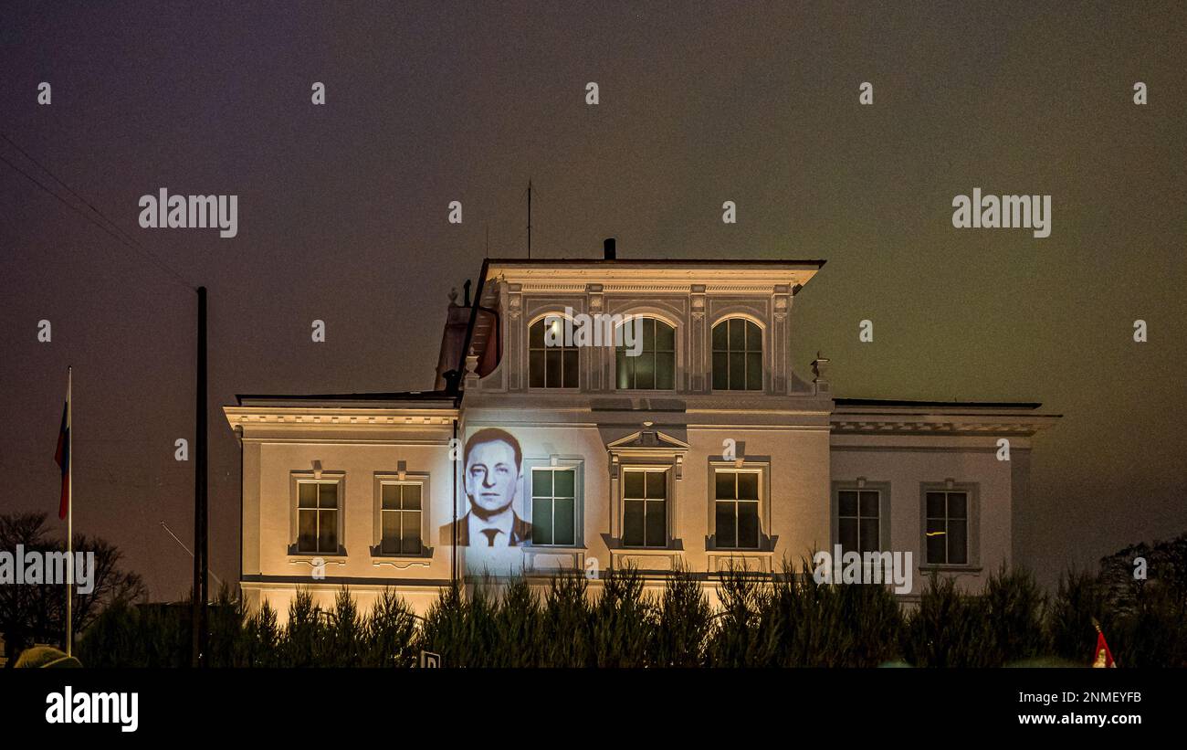 projection of an image of Volodymyr Zelenskyj on the facade of the ...