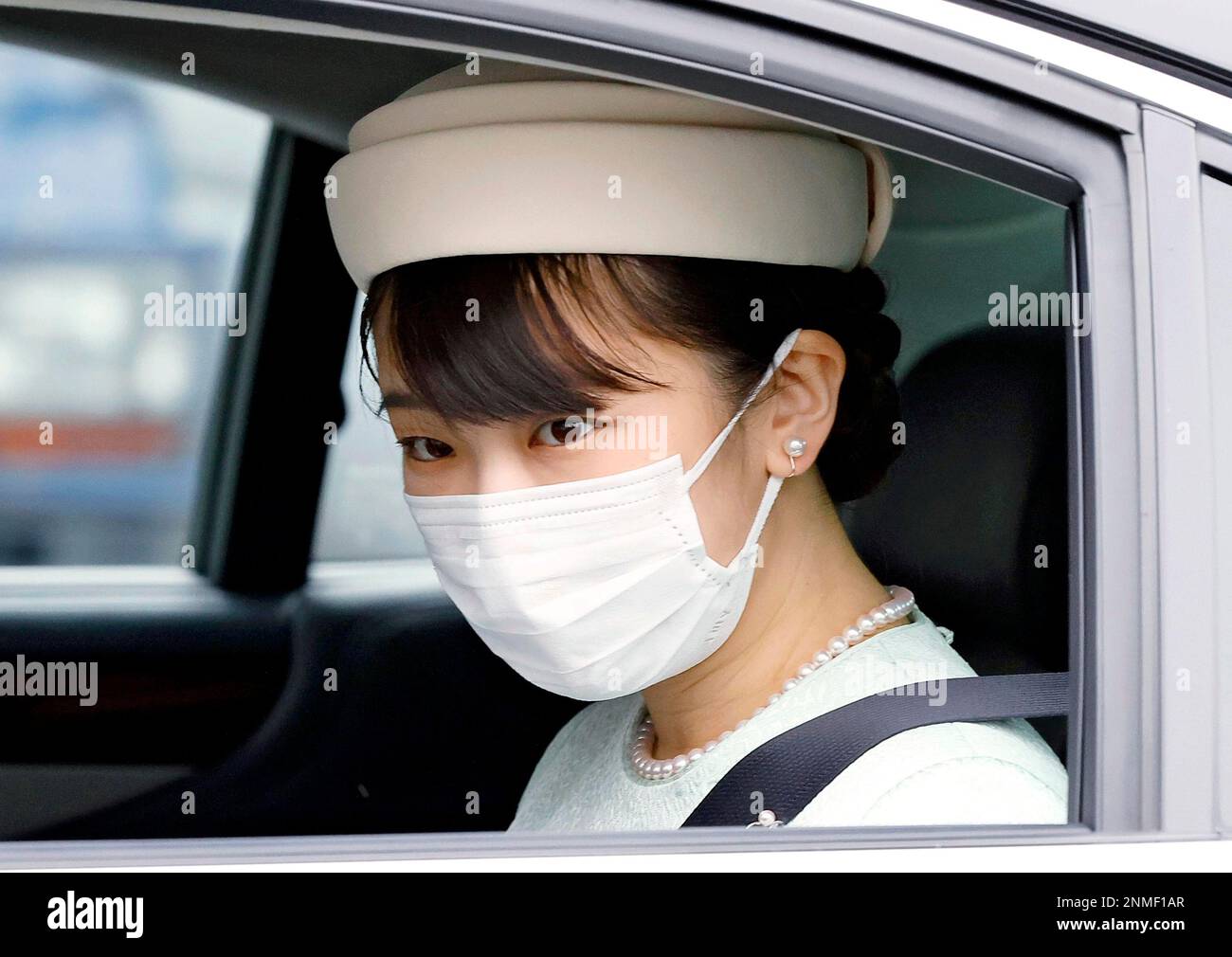 Princess Mako of Akishino leaves the Imperial Palace in Tokyo on Oct ...