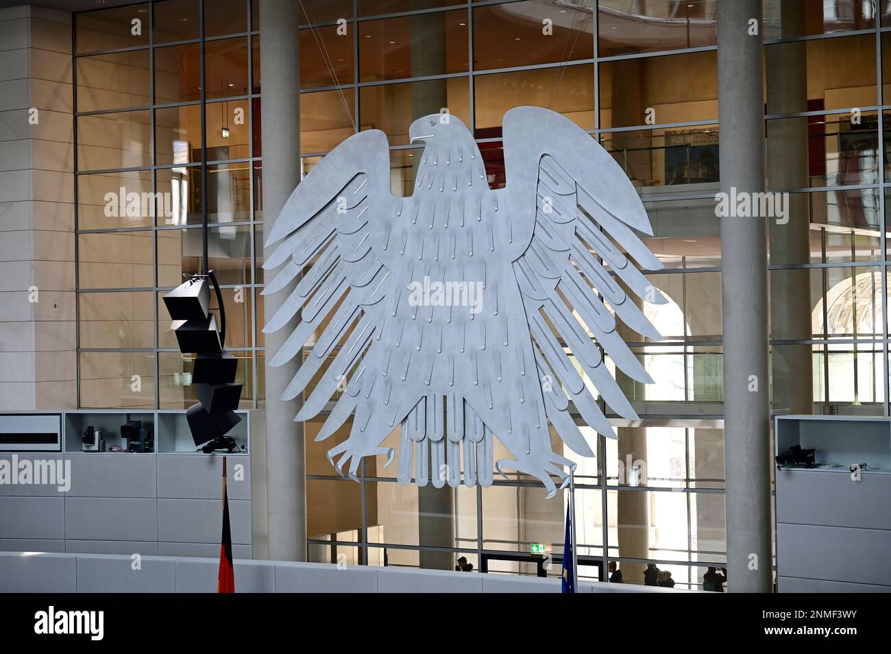 Sitzungssaal des Deutschen Bundestages im Reichstagsgebäude.Das ...