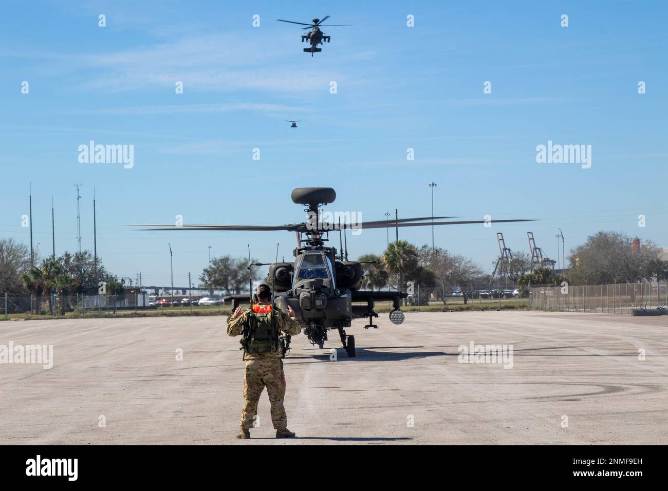 Soldiers assigned to the 3rd Combat Aviation Brigade, 3rd Infantry ...