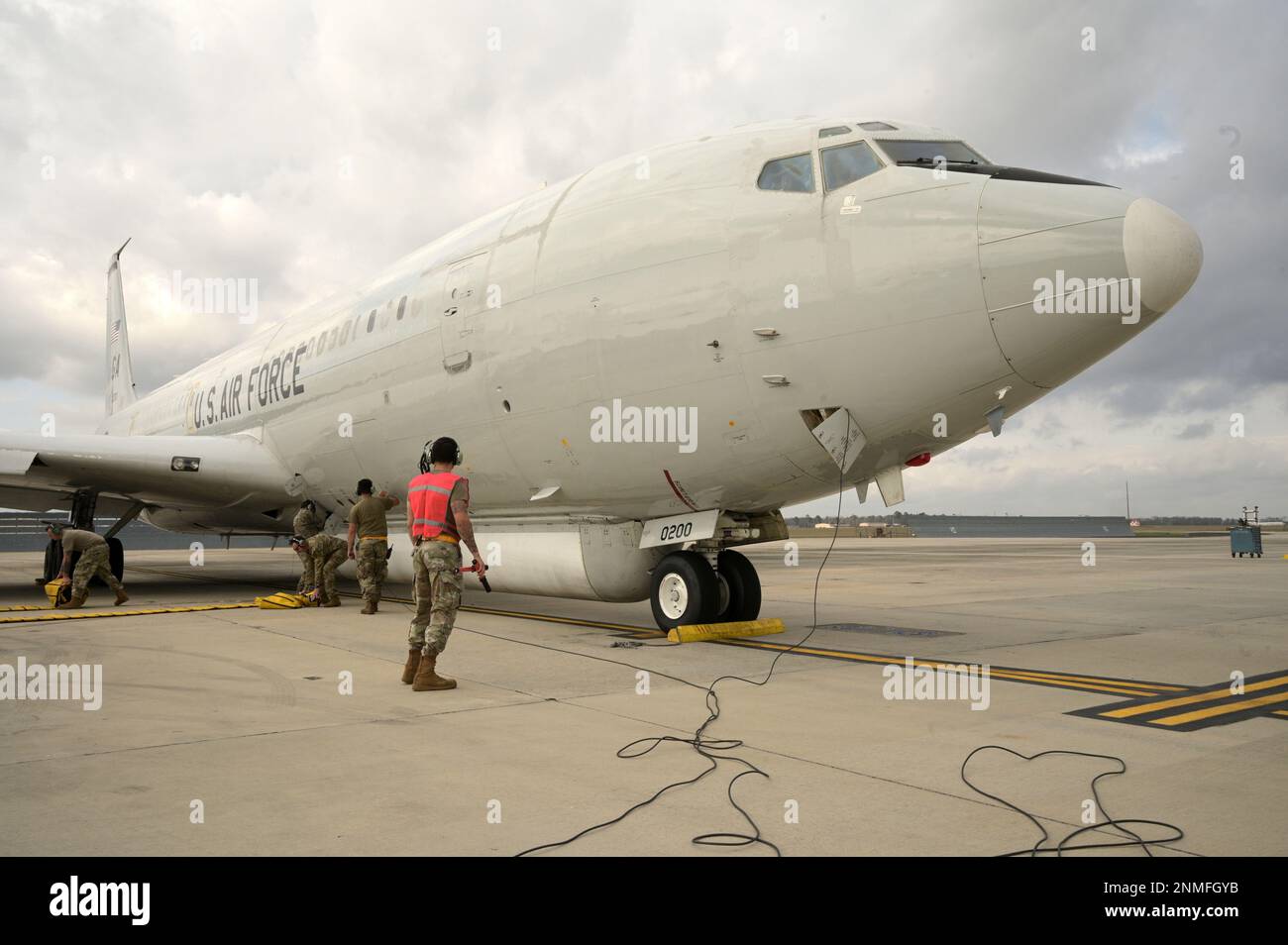 U.S. Airmen with the 116th Maintenance Group, Georgia Air National ...