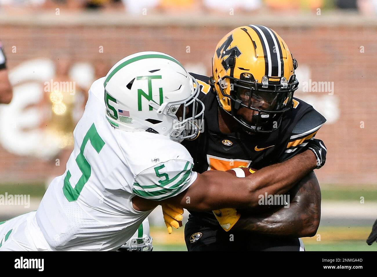 COLUMBIA, MO - OCTOBER 09: North Texas Mean Green linebacker Tyreke ...