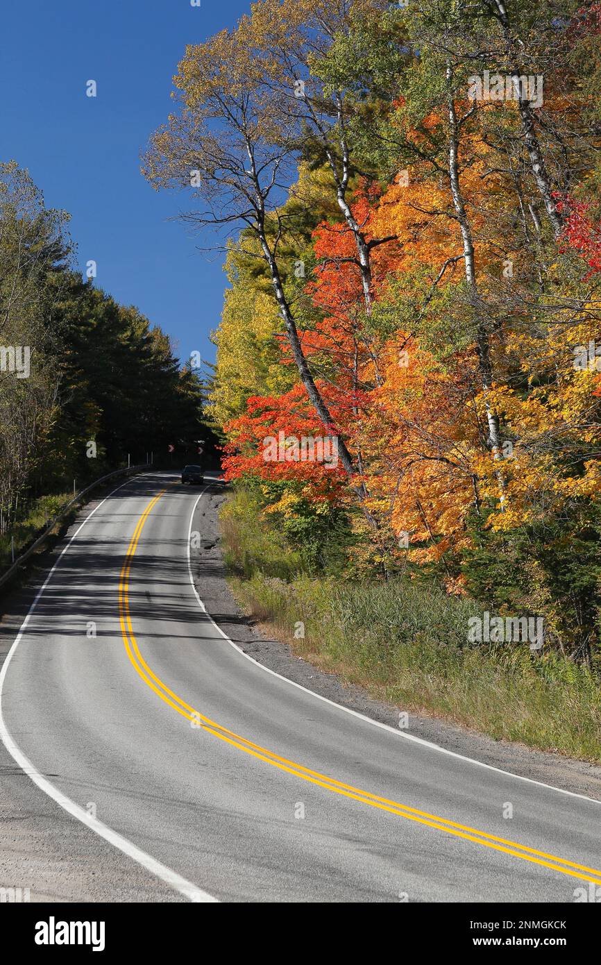 Quebec country road hi-res stock photography and images - Alamy