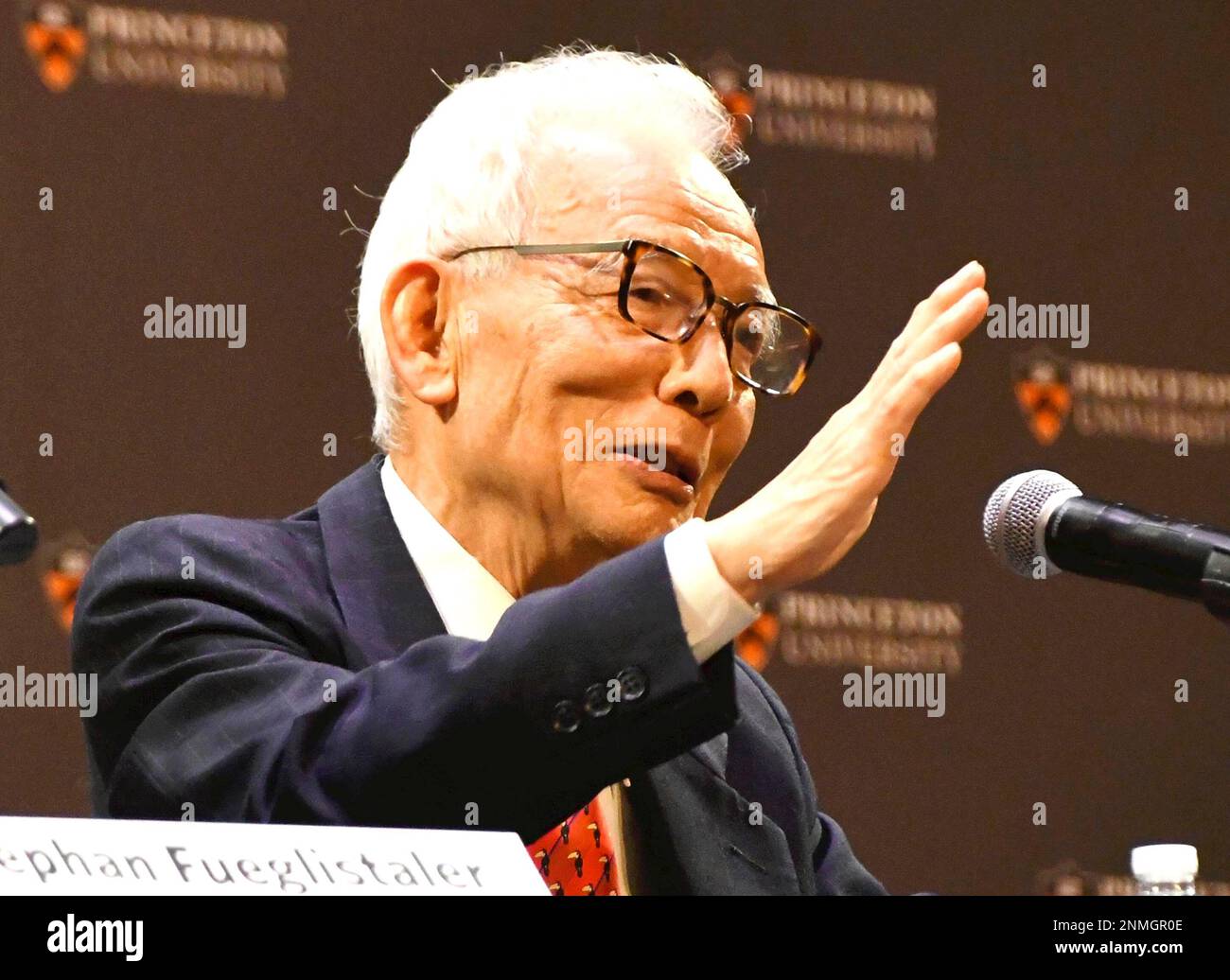 Syukuro Manabe, Princenton University Meteorologist Professor speaks at ...