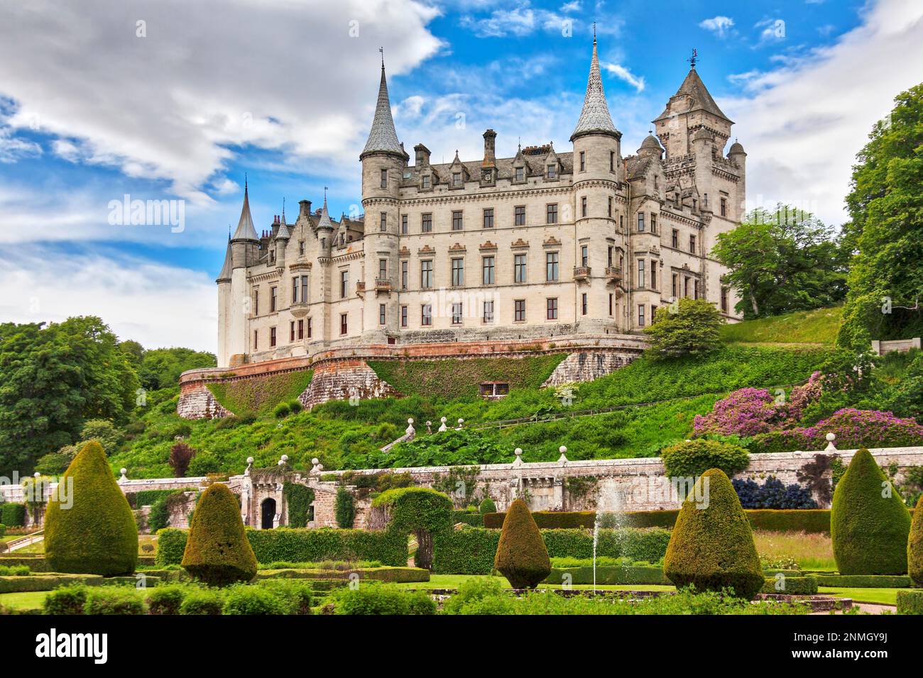 Dunrobin Castle, Castle, Park, Scotland, Great Britain Stock Photo - Alamy