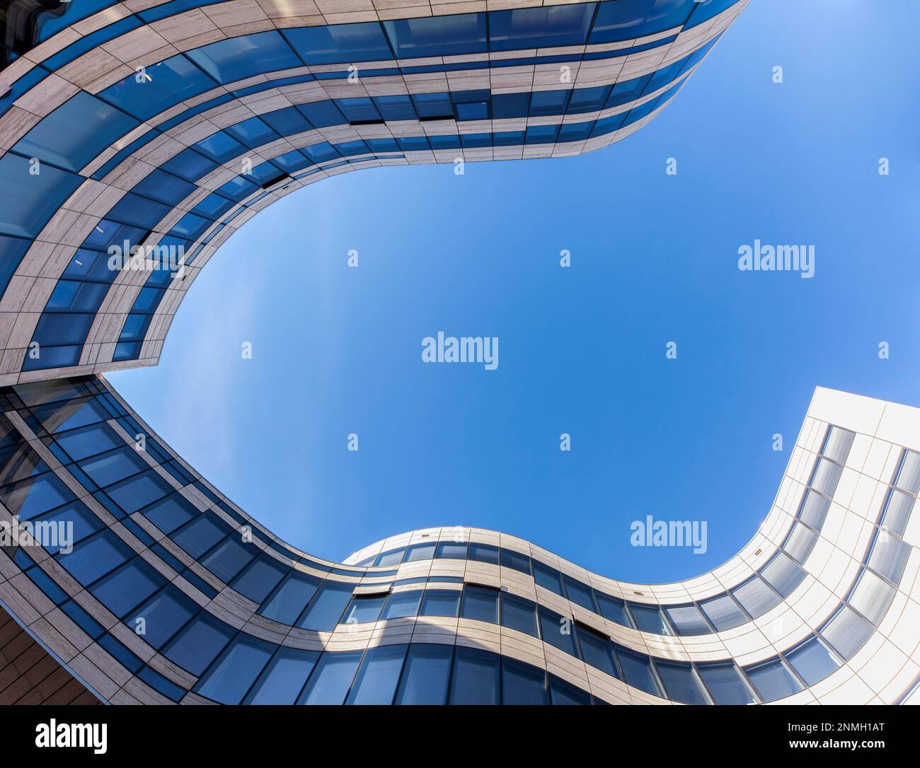 Koe-Bogen, building designed by Star Architect Daniel Libeskind ...