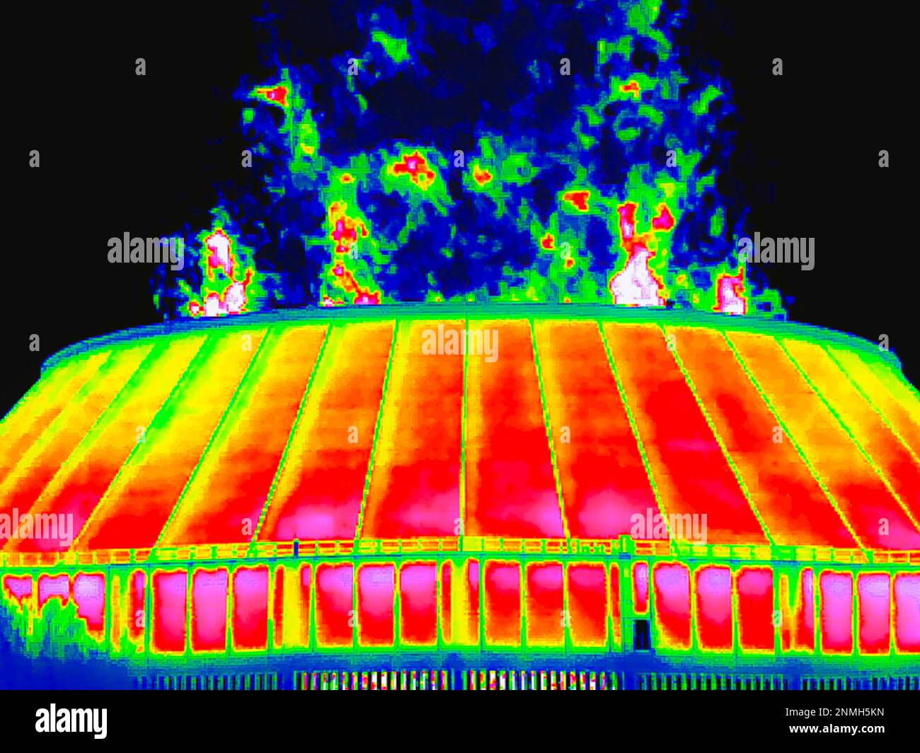 Water vapour rises from the cooling tower at Neckarwestheim nuclear ...